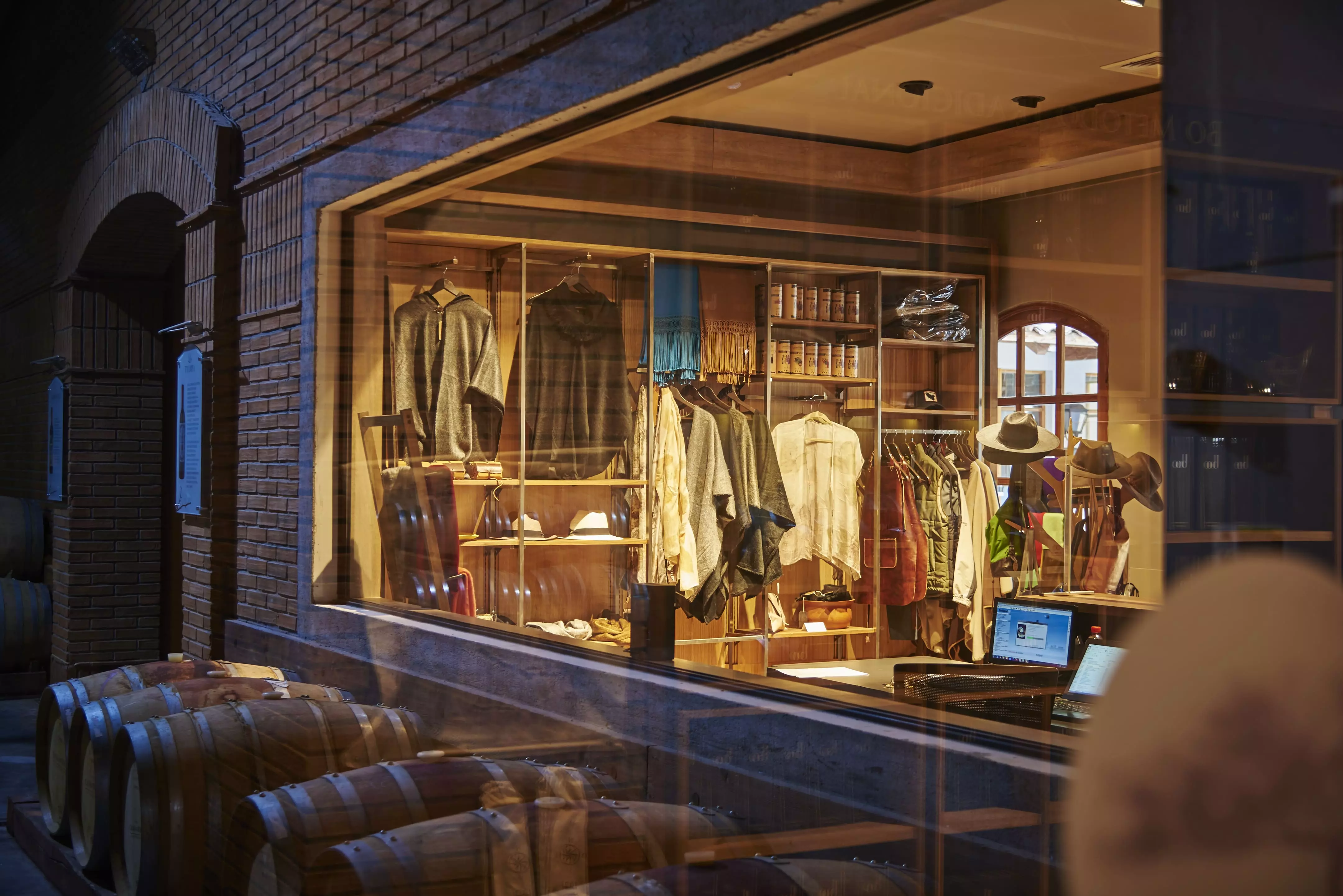 Wine Shop - Casasdelbosque