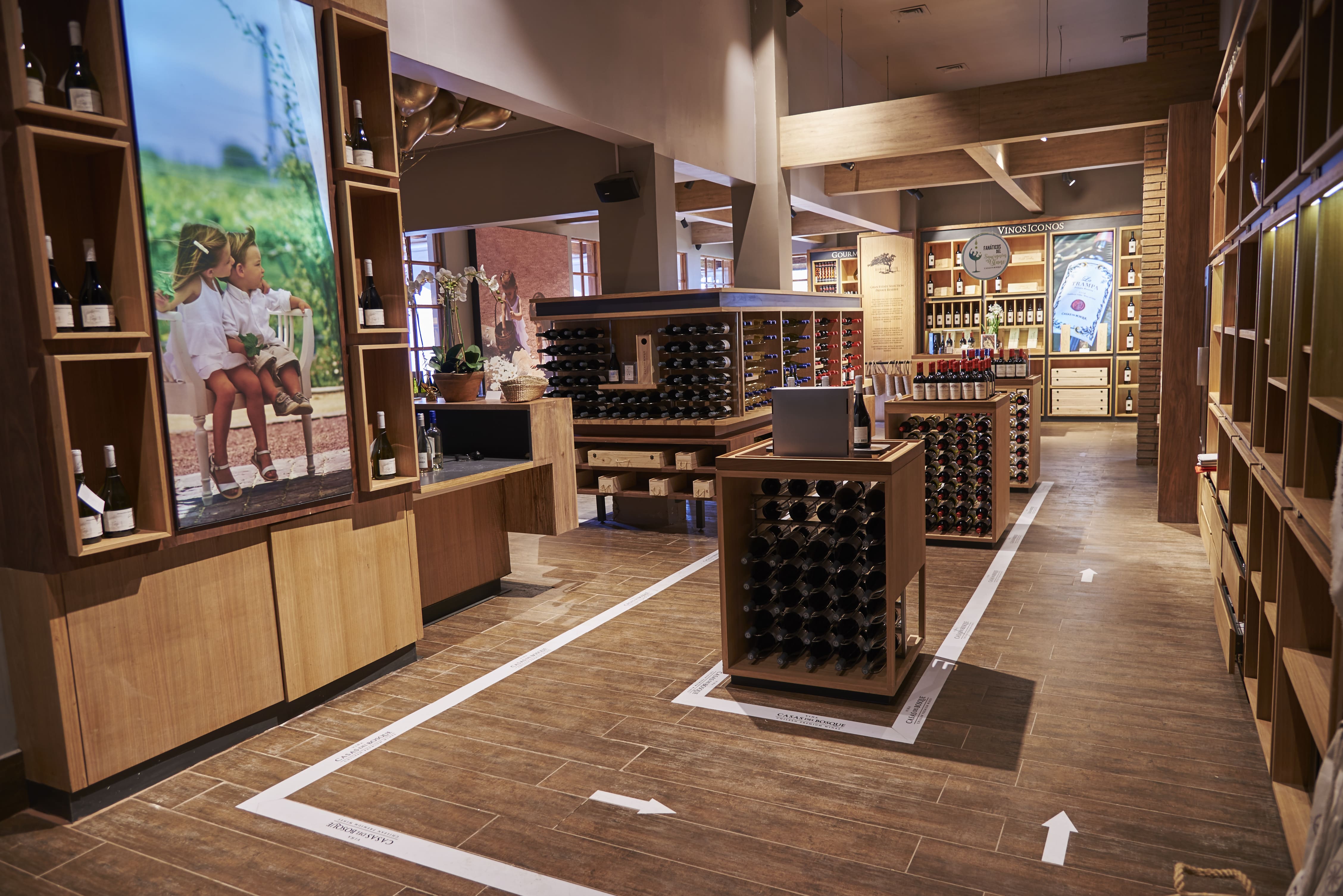 Casas del Bosque Wine Shop